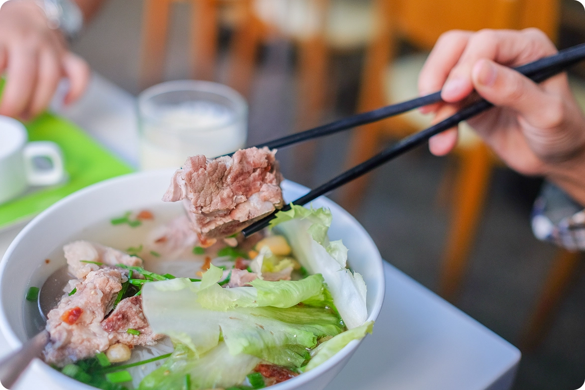 Centre 151, VLC Pho Club | Hackney Lunch Clubs